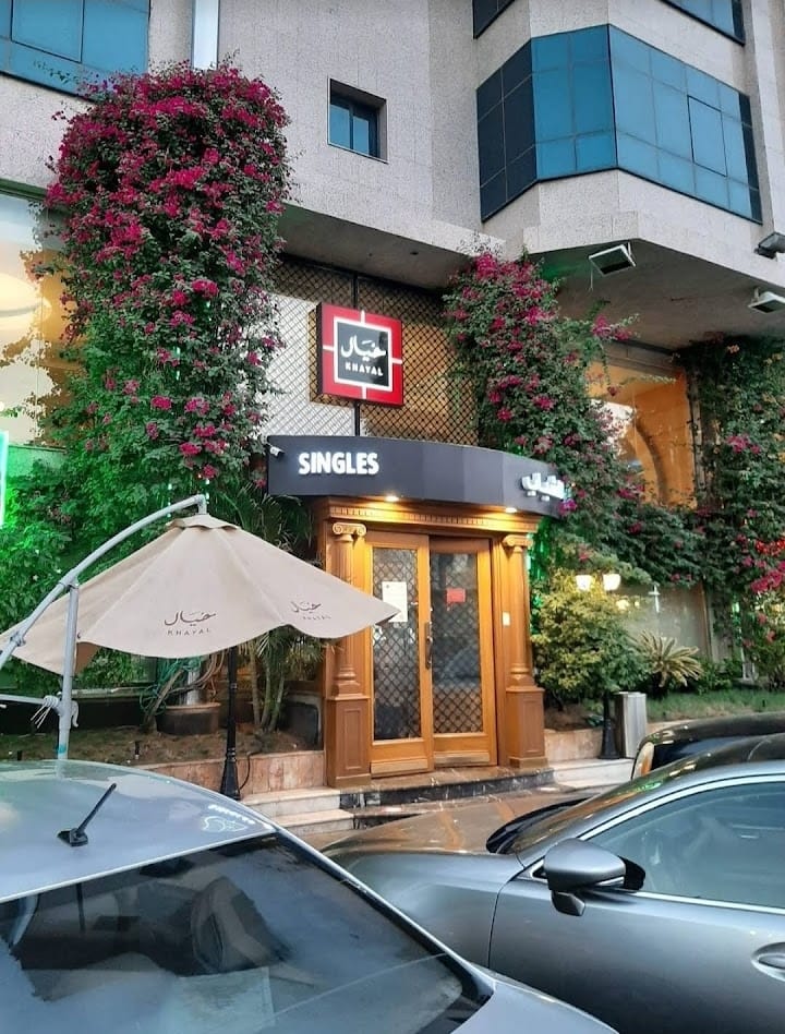 5 Best Shawarma Places for Visitors in Jeddah - Amazing KSA